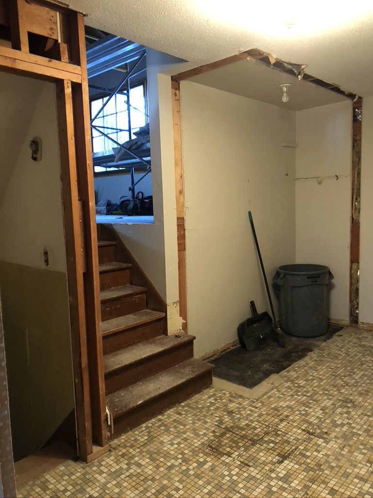 Split Level Entryway Transformation - Sima Spaces