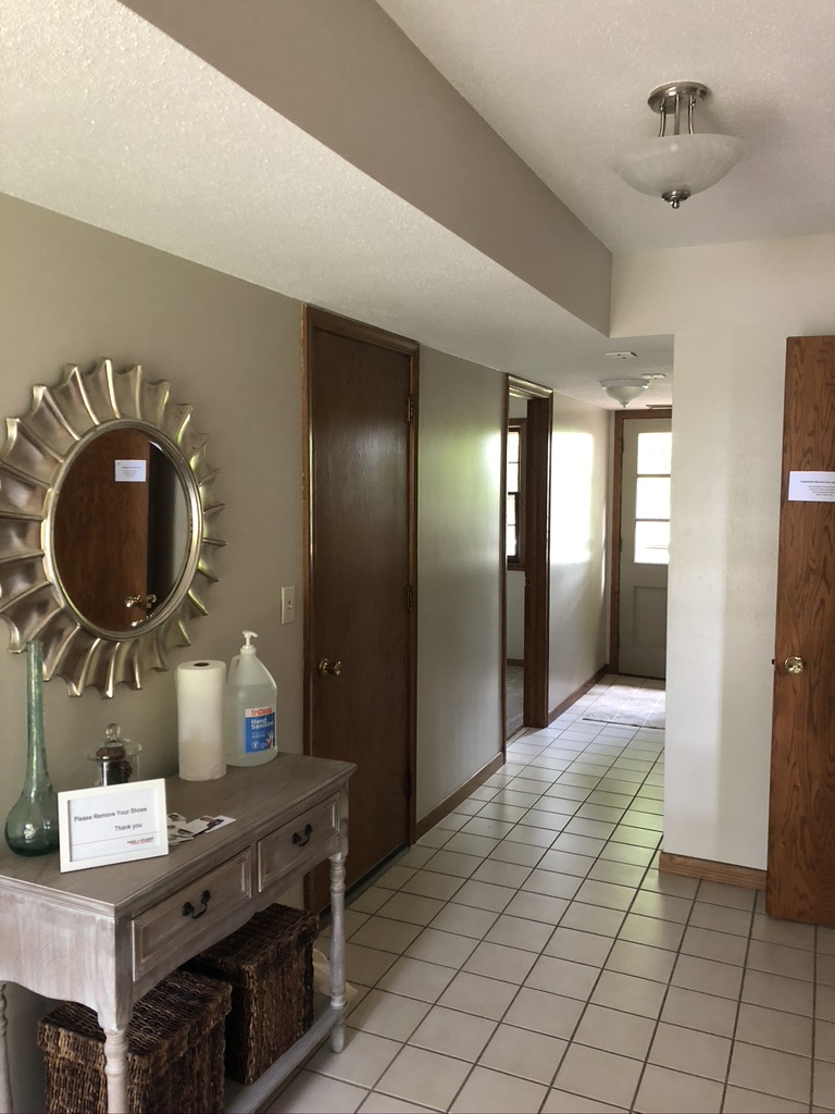 Split Level Entryway Transformation - Sima Spaces